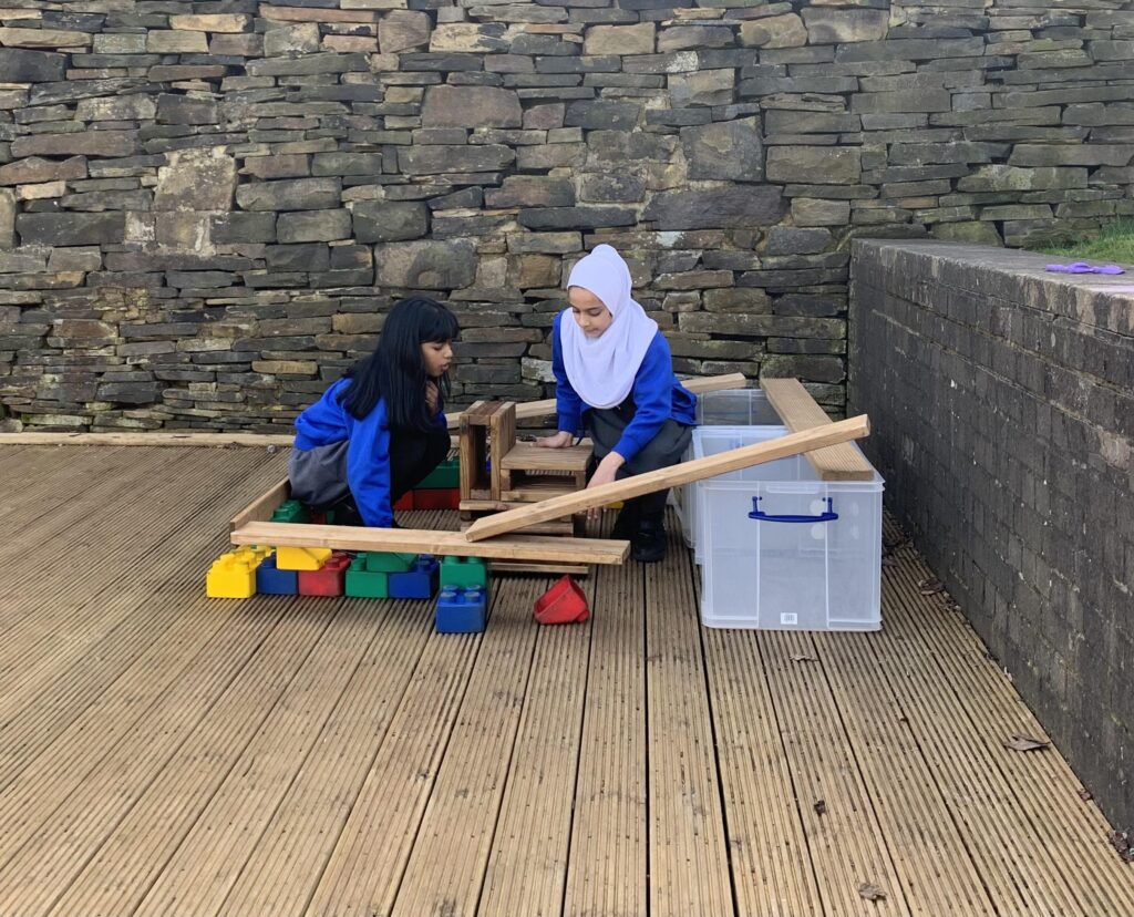 Outdoor Learning – Beckfoot Heaton Primary School and Nursery
