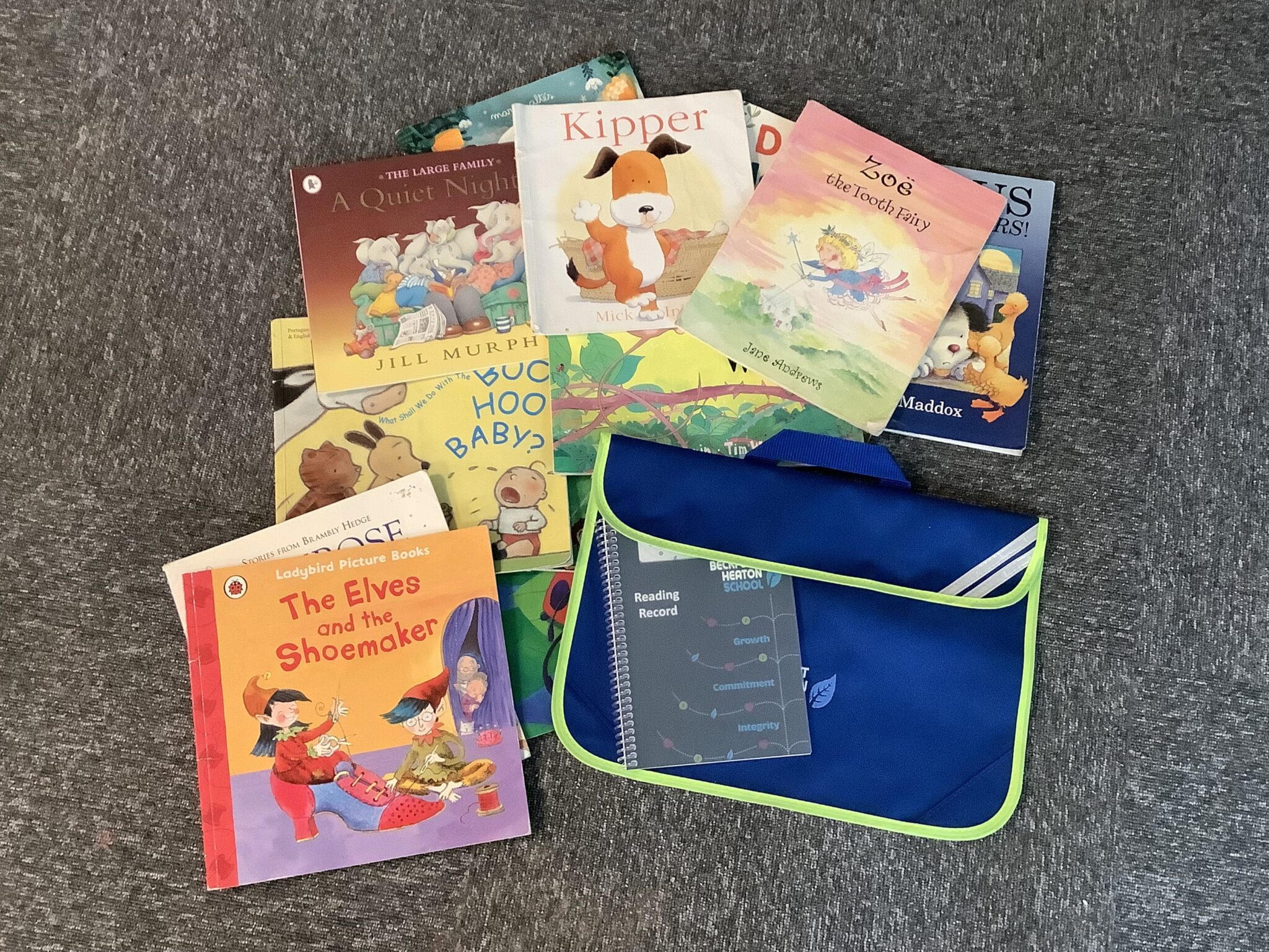 We love reading in Reception – Beckfoot Heaton Primary School and Nursery